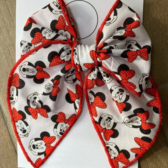 Accessories | Original Minnie Mouse Bow | Poshmark